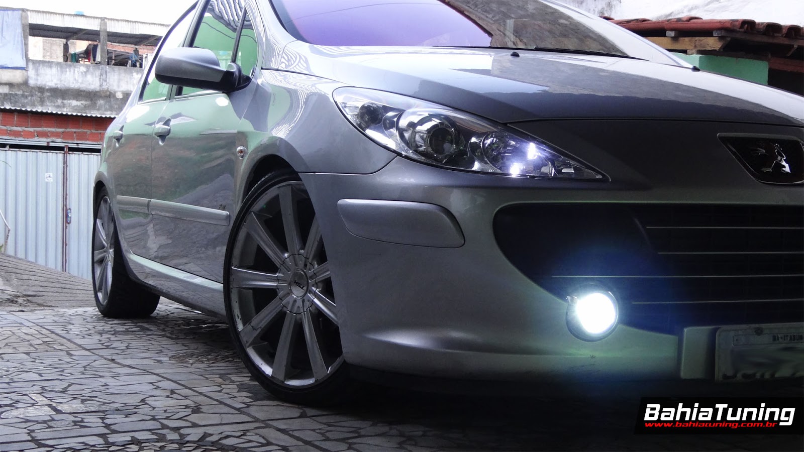 Peugeot 307 – 19″ | Bahia Tuning