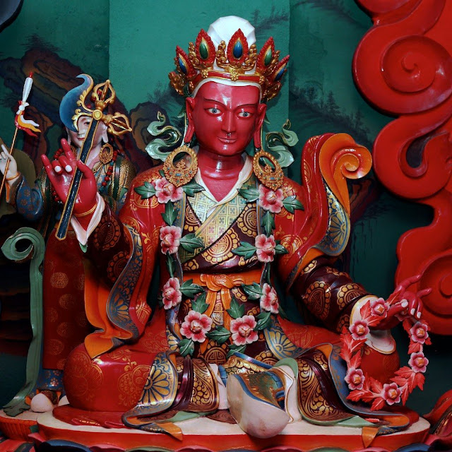 Tibetan Buddhism and Culture: The Epic of King Gesar Ling