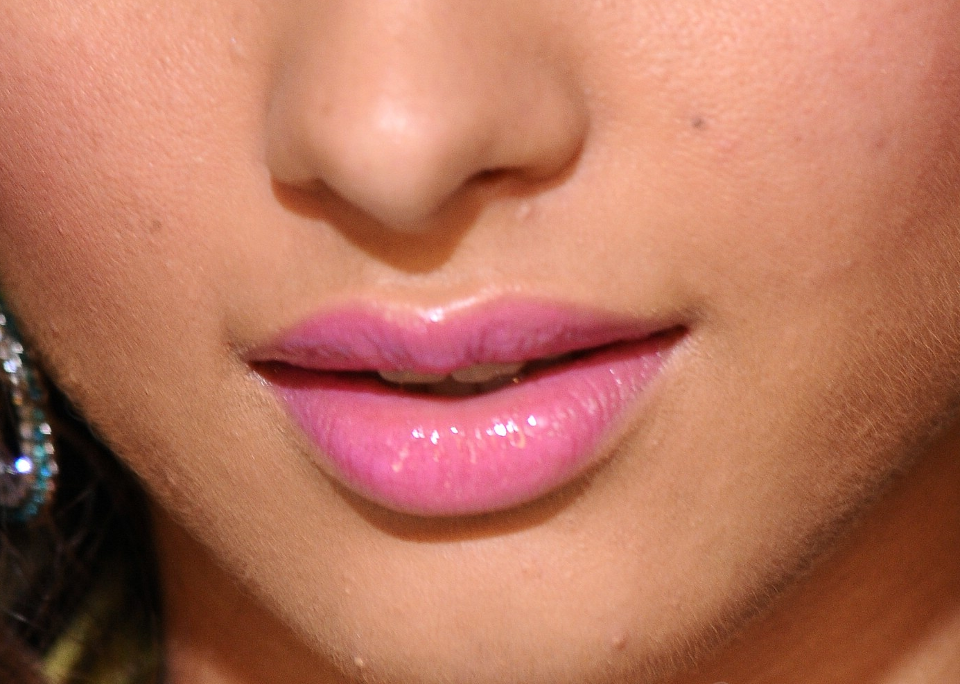 Desi Actress - pixerdesi: Cute Spicy Actress Lips ★ Desipixer