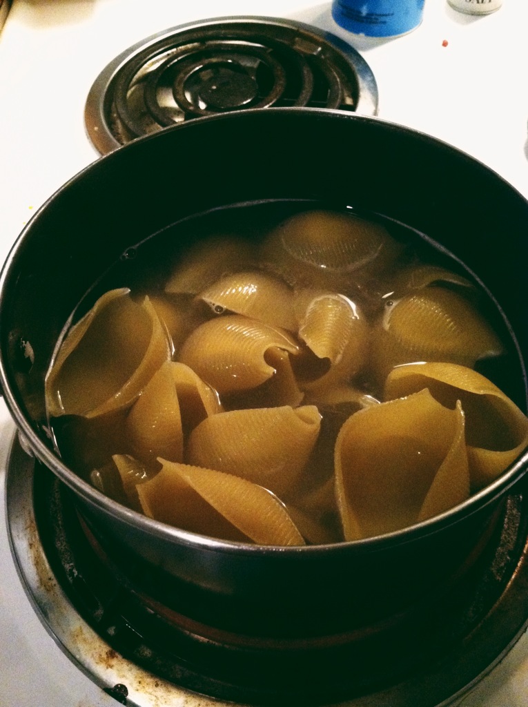 amber cooks: skinny stuffed shells