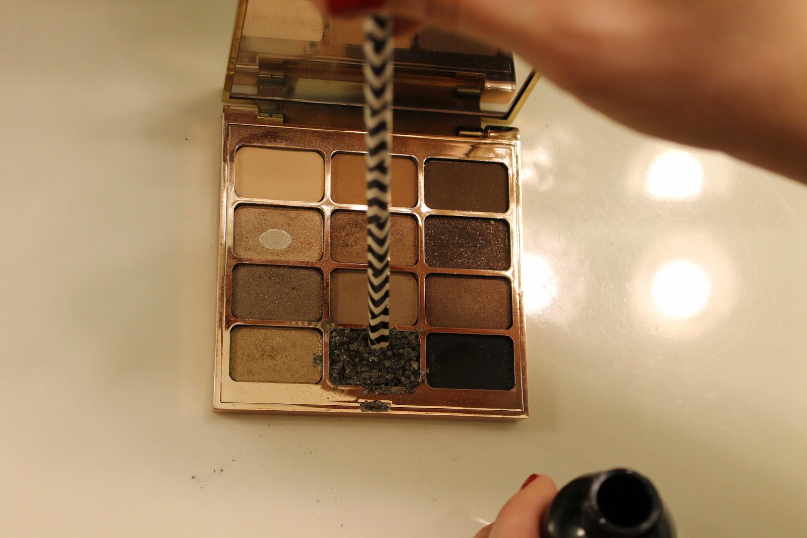 Southern Accents: Tutorial Tuesday: How to fix broken palettes