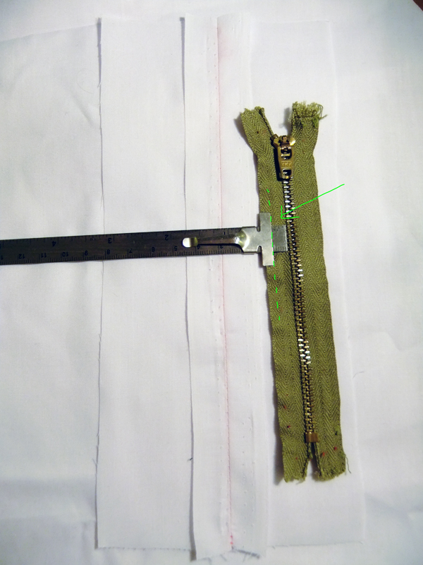 Trumbelina Sews: Exposed Zipper Tutorial