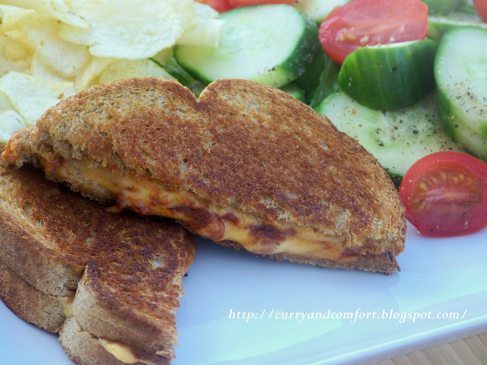 Kitchen Simmer: Deviled Onion Grilled Cheese Sandwich