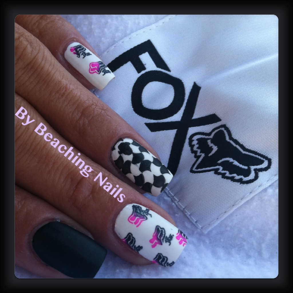 Fox Racing Acrylic Nails