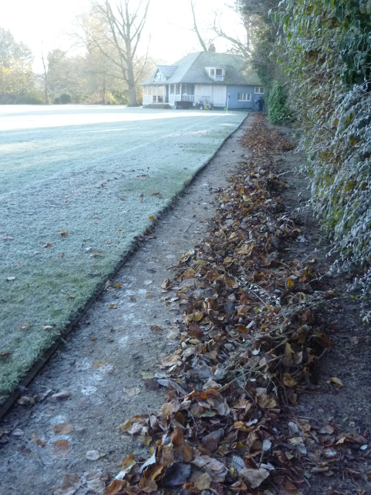 Worcester College Gardeners 2009-2018: Path and Ditch Clearing