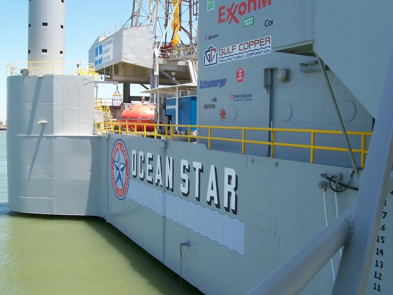Rockhounding Around: Ocean Star Offshore Rig Museum - Galveston Texas