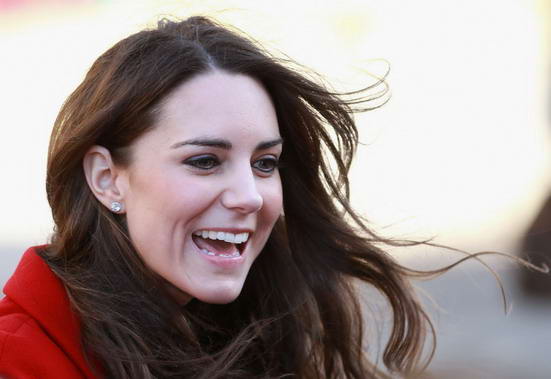 Kate Middleton Is Cute (smile Cutie Pictures) 87pics » Mayweather VS Ortiz