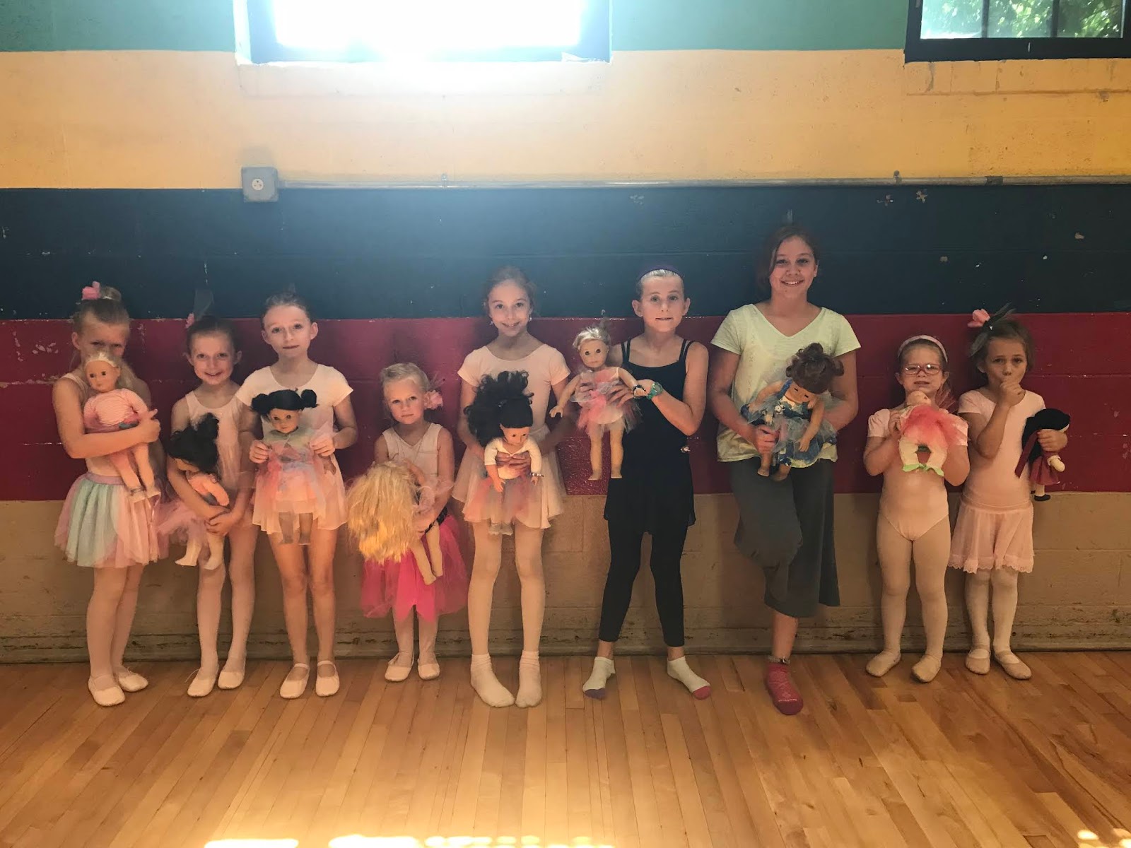 Miss Olivia's Ballet: July 2018