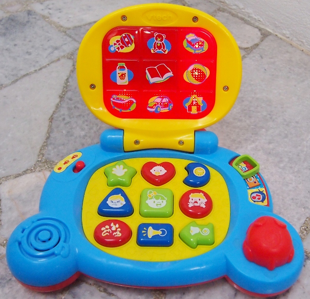 JuaiMurah: Vtech Babys Laptop