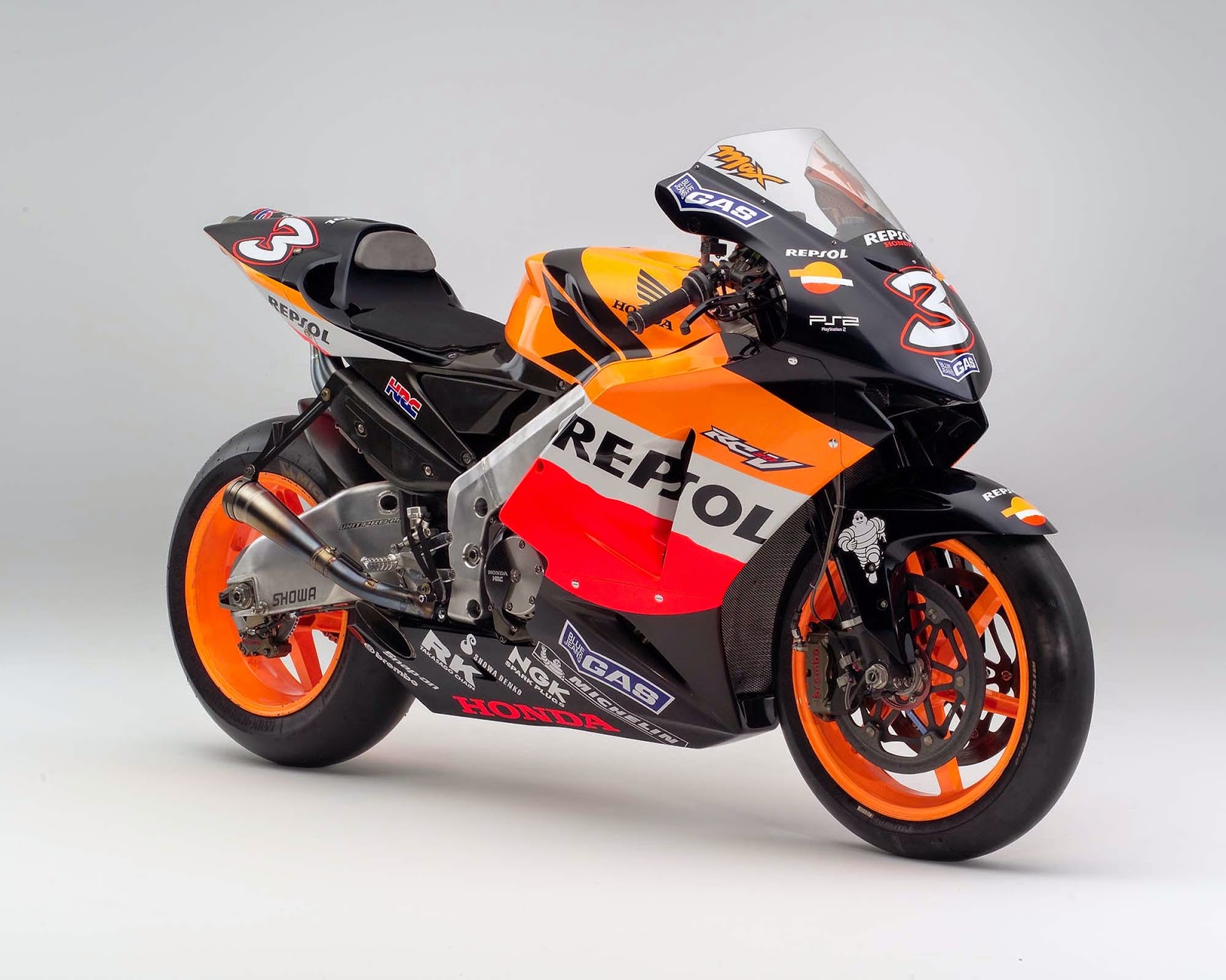 Racing Cafè: Honda RC 211V Team Honda Repsol 2001-2006
