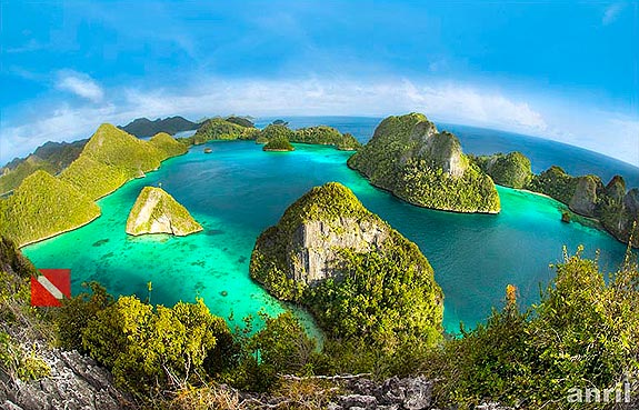 Wonderful Papua: Wayag Island