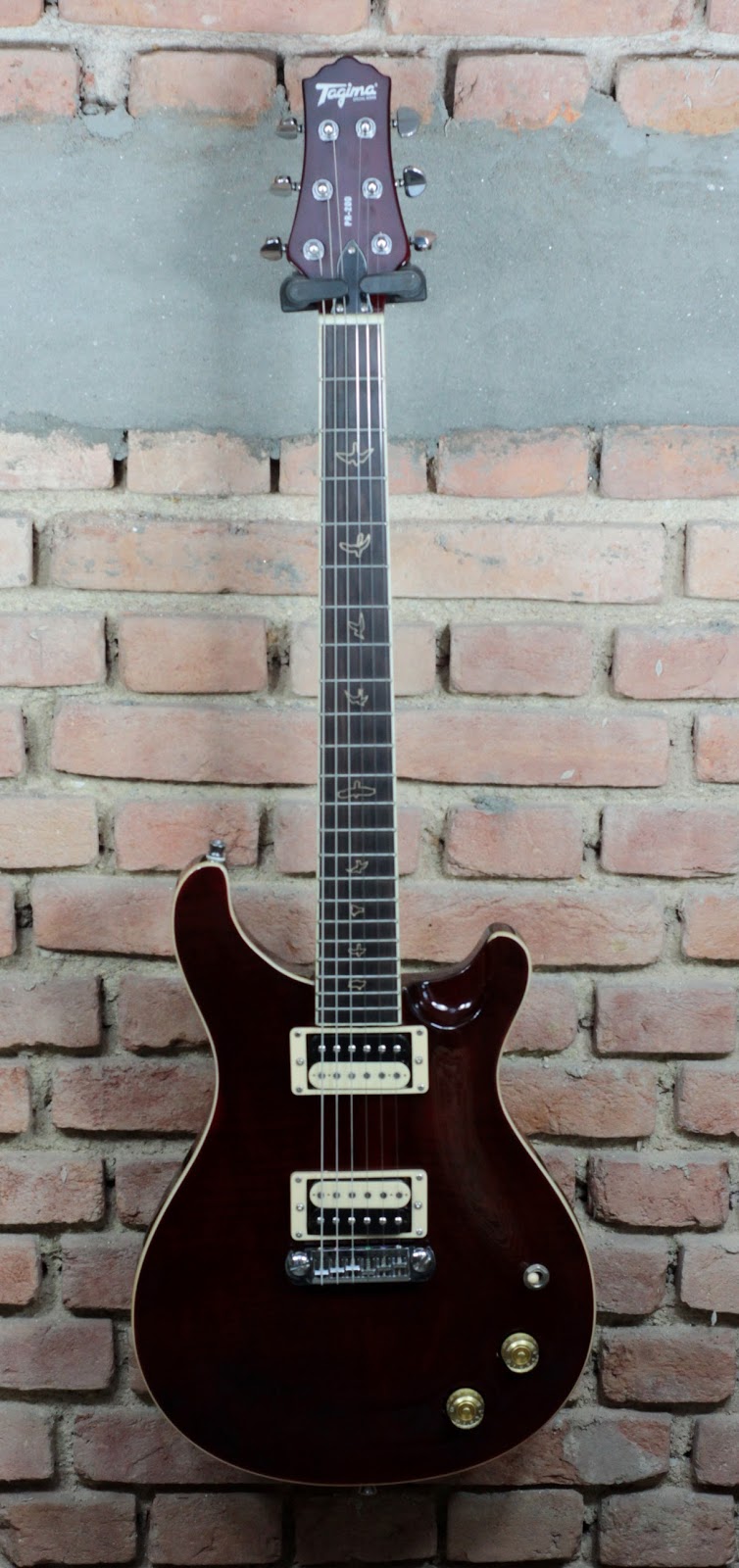 4 Hands Luthieria: Guitarra - Tagima - PR200 - Eduardo Crevelário