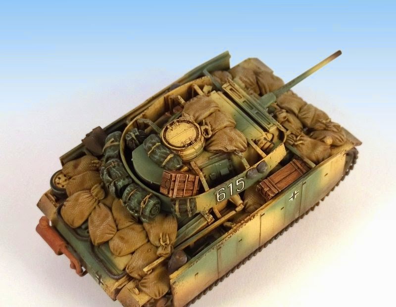 Gulumik Military Models: Pz III M with sandbags 1/72 Revell - Gallery