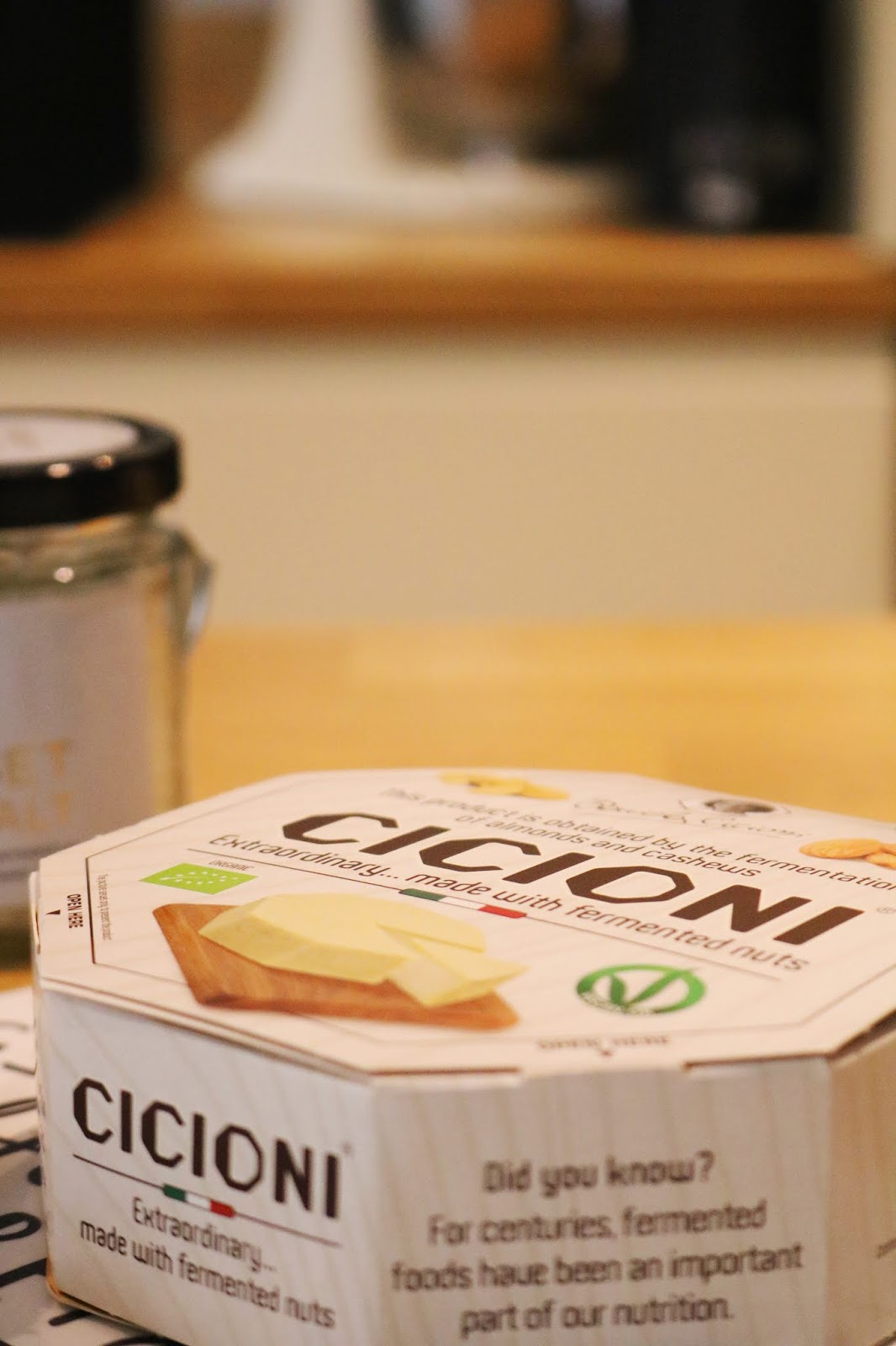 Review: Cicioni Almond + Cashew Vegan Cheese - The Veggie Kitchen