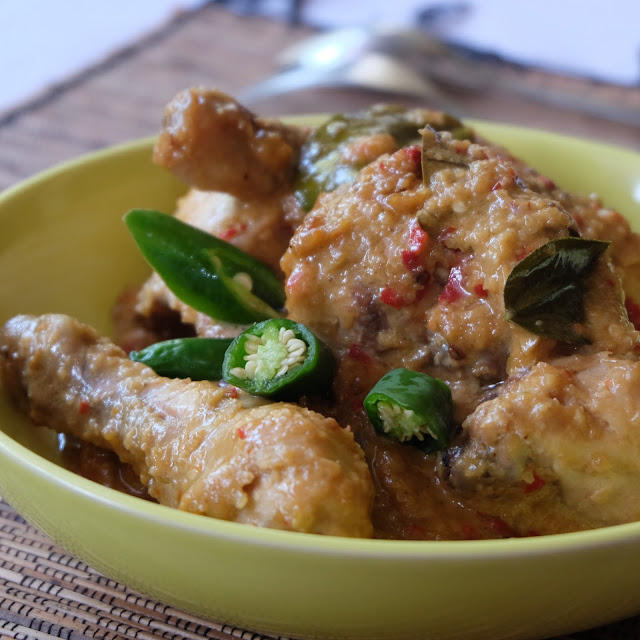 Resep : Besengek Ayam Khas Jawa Tengah | Love To Be Eat