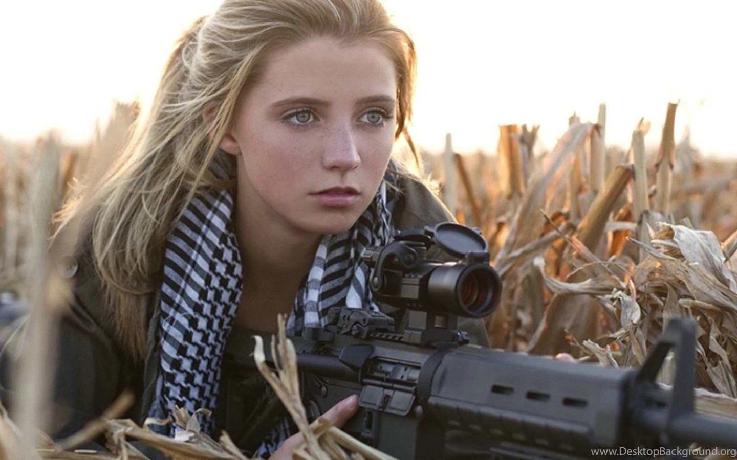 Amazing WTF Facts: Military girl • Women in the military • Army girl ...