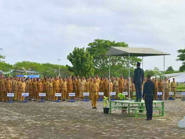 Anggota Yonif 515 Kostrad Amankan Tradisi Baku Pukul Manyapu Mamala dan ...