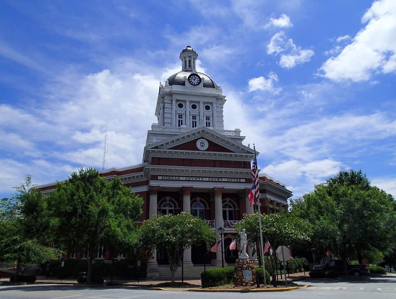 Forgotten Georgia: Morgan County Courthouse in Madison GA