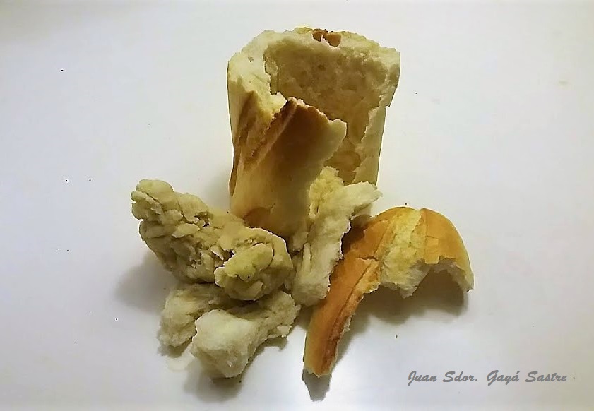 AL FUM DE LA XIMENERA : EL PAN NUESTRO DE CADA DÍA