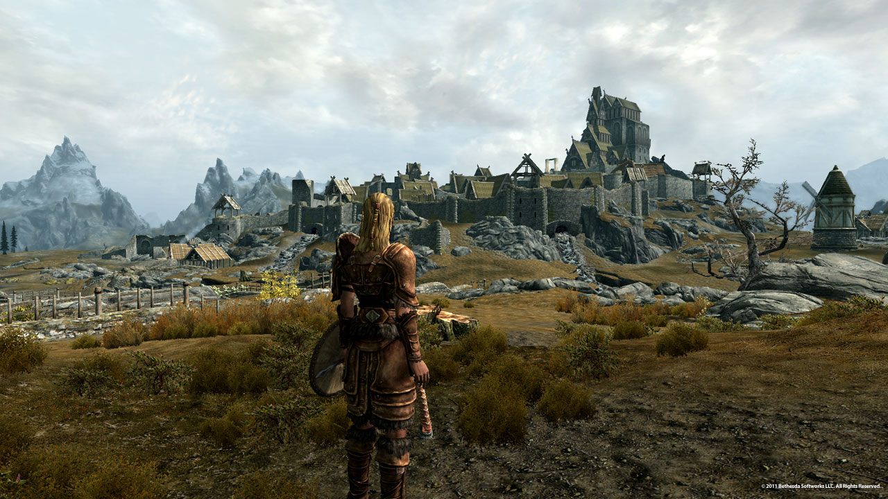 Knee Deep In The Game: Skyrim: Does size matter . . . or perception?
