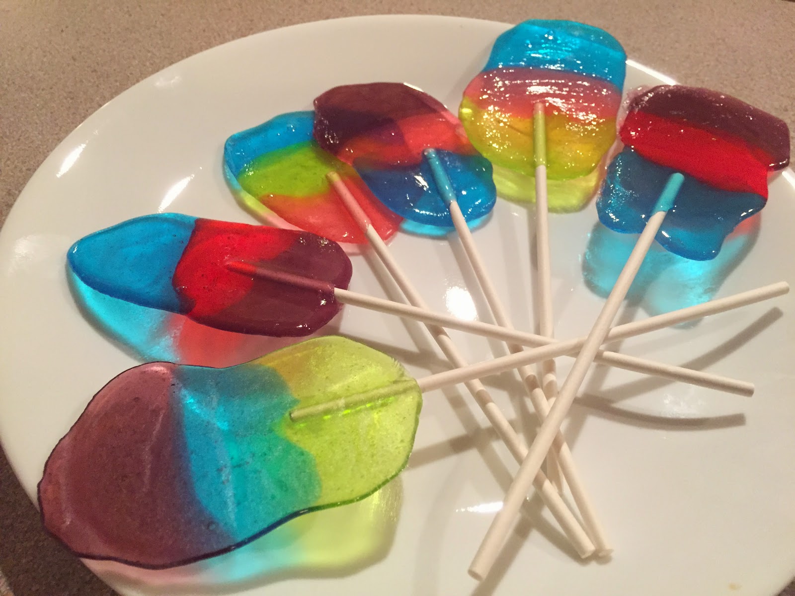 Midwest Family Food and Fun: Jolly Rancher Lollipops