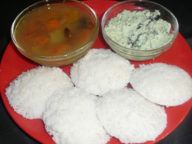 Indianfoodcafe: HOW TO MAKE IDLI