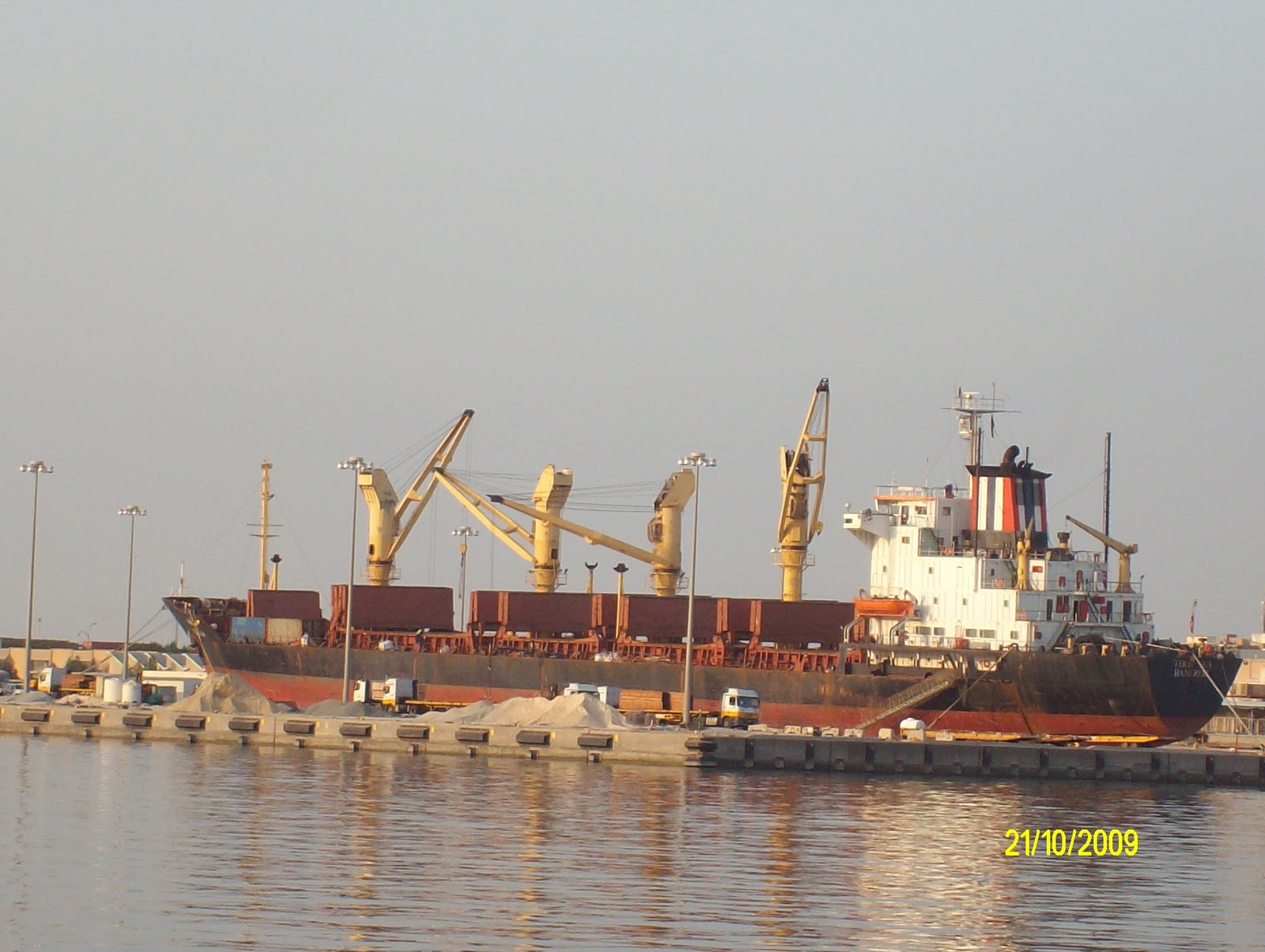 My working memorials in Kuwait Harbour | The Natures of Sri Lanka