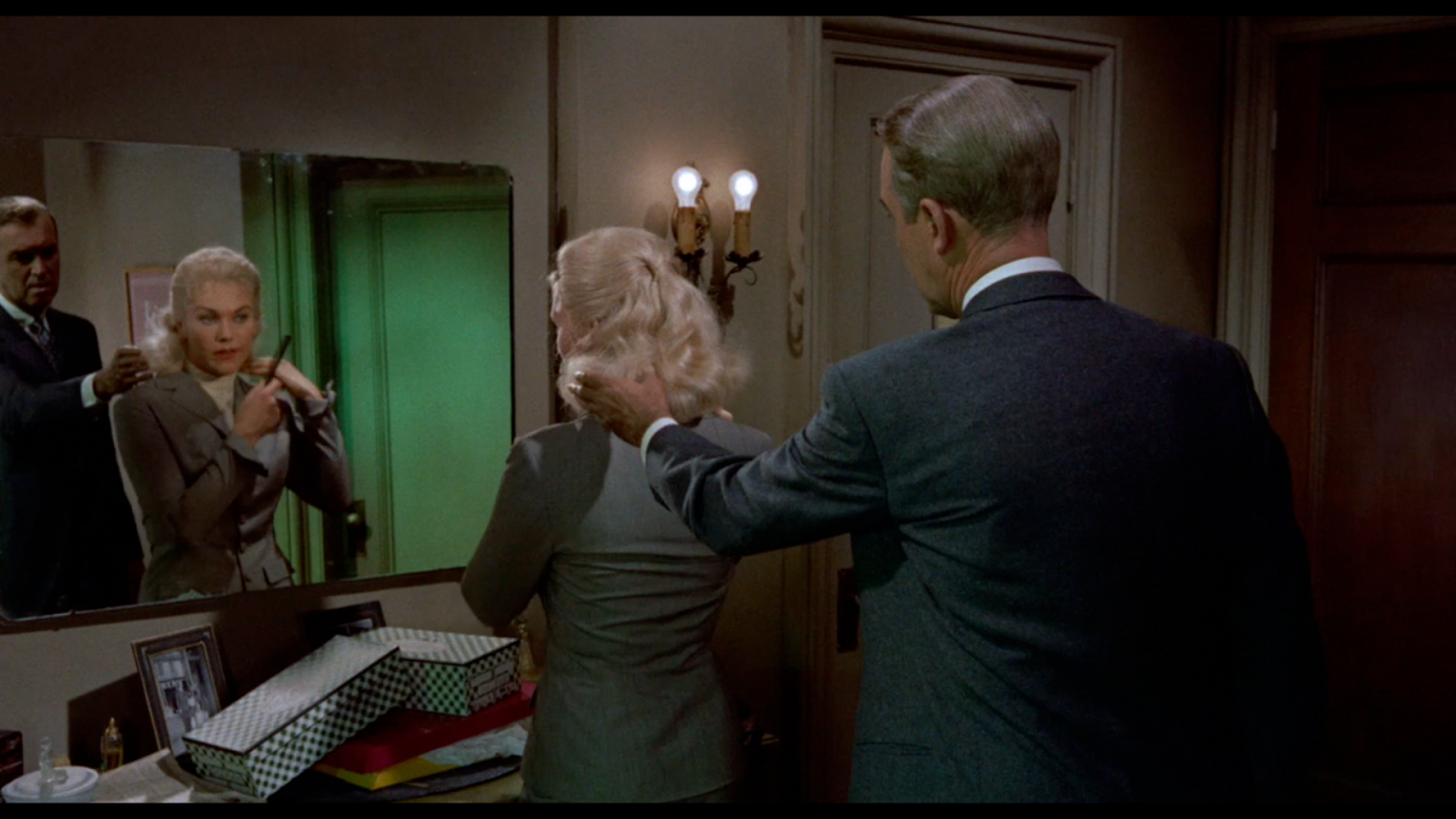 Love and Gender in Four Hitchcockian Films: Blog Response II: Hitchcock ...