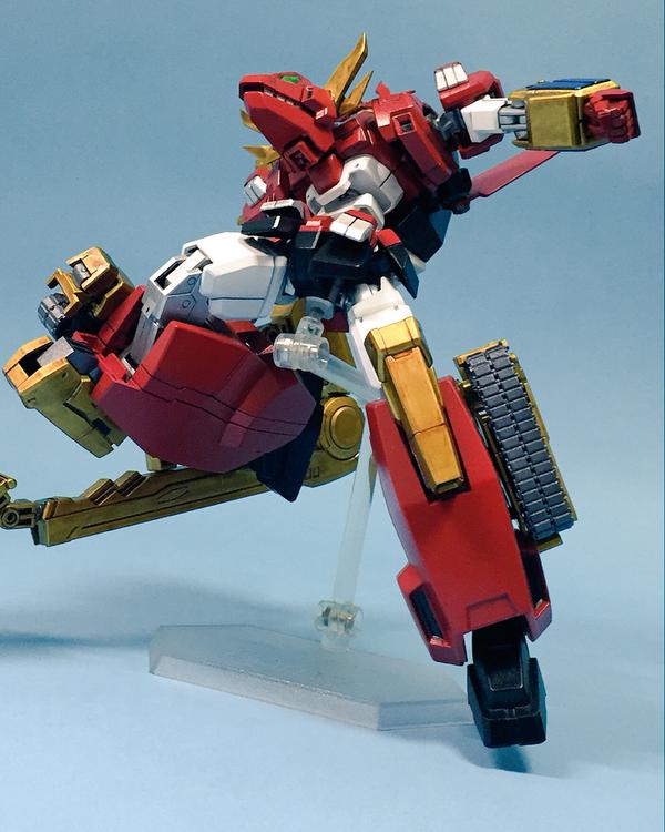 Custom Build: Gundam Kit Bash Brave Command "Super Fire Dagwon"