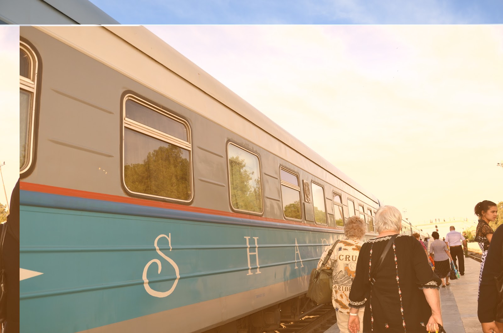 Wan's Footprints the World: From Bukhara to Samarkand by SHARQ Train