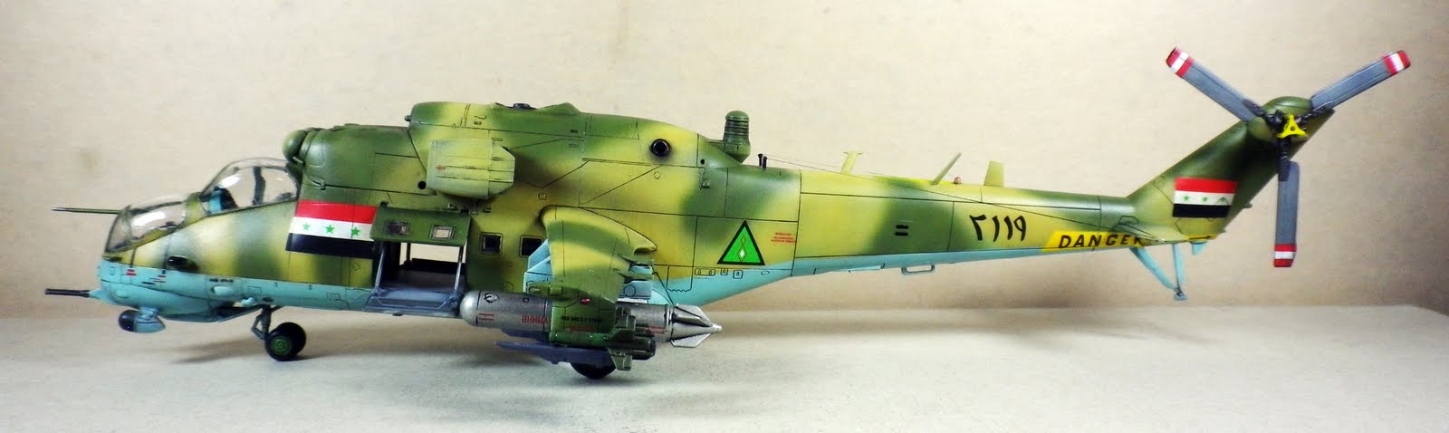 1/72 Mi-24 Hind Iraqi Air Force by HobbyBoss TERMINADO