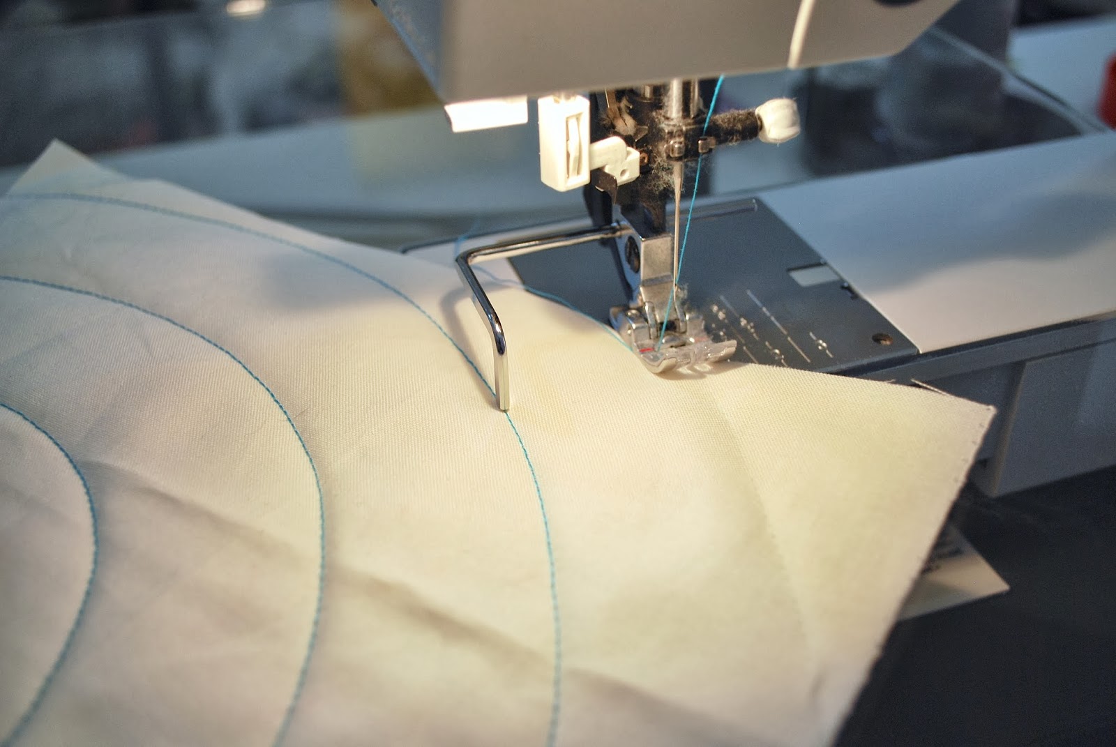 City Stitches: Hemispheres QAL {Quilting}