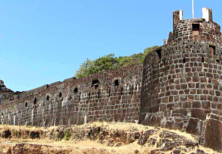 Hotel Alankar's Blog: Top 5 Tourist Attractions in Devgad