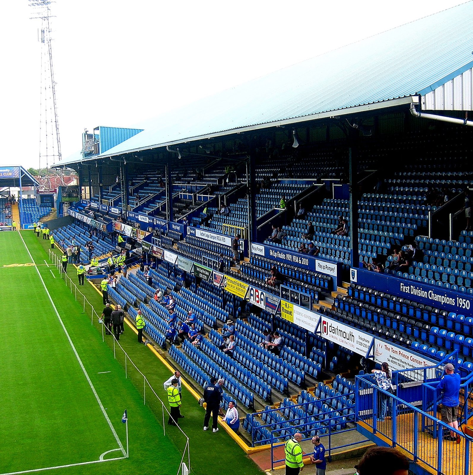 Hopping Around Hampshire: FRATTON PARK - Owned by Pompey Fans
