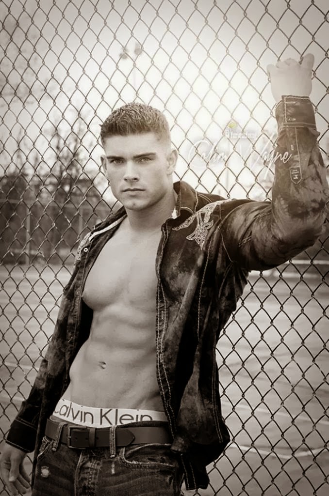 Beautifull Hiding: Colin Wayne