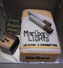 Cake bentuk rokok dari fondant | Memproduksi Berbagai Macam Pesanan ...