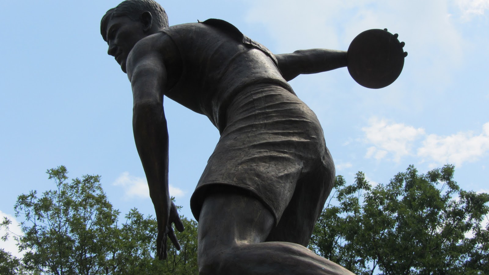 o a t i e: jim thorpe