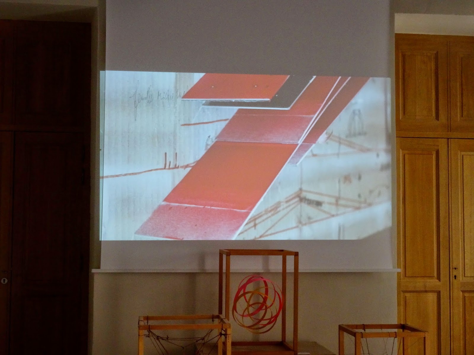 paumée: Temps fatigué, retaper ville et Brigetoun, l'air du temps de ...