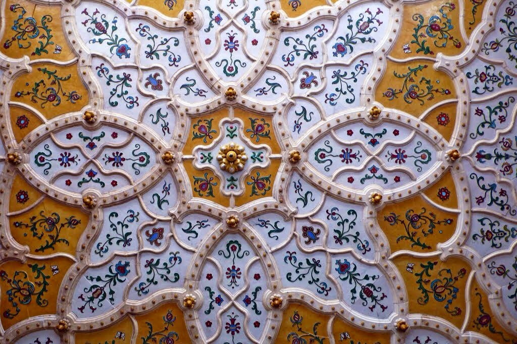 El Poder del Arte: Museo de Artes Aplicadas en Budapest