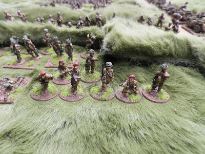 French CoC platoon finished and WIP crew for type 40 car | Lead ...