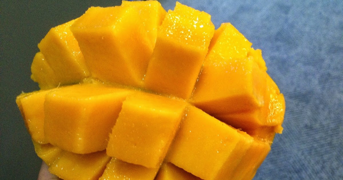 Cara Memotong Buah Mangga - Azie Kitchen