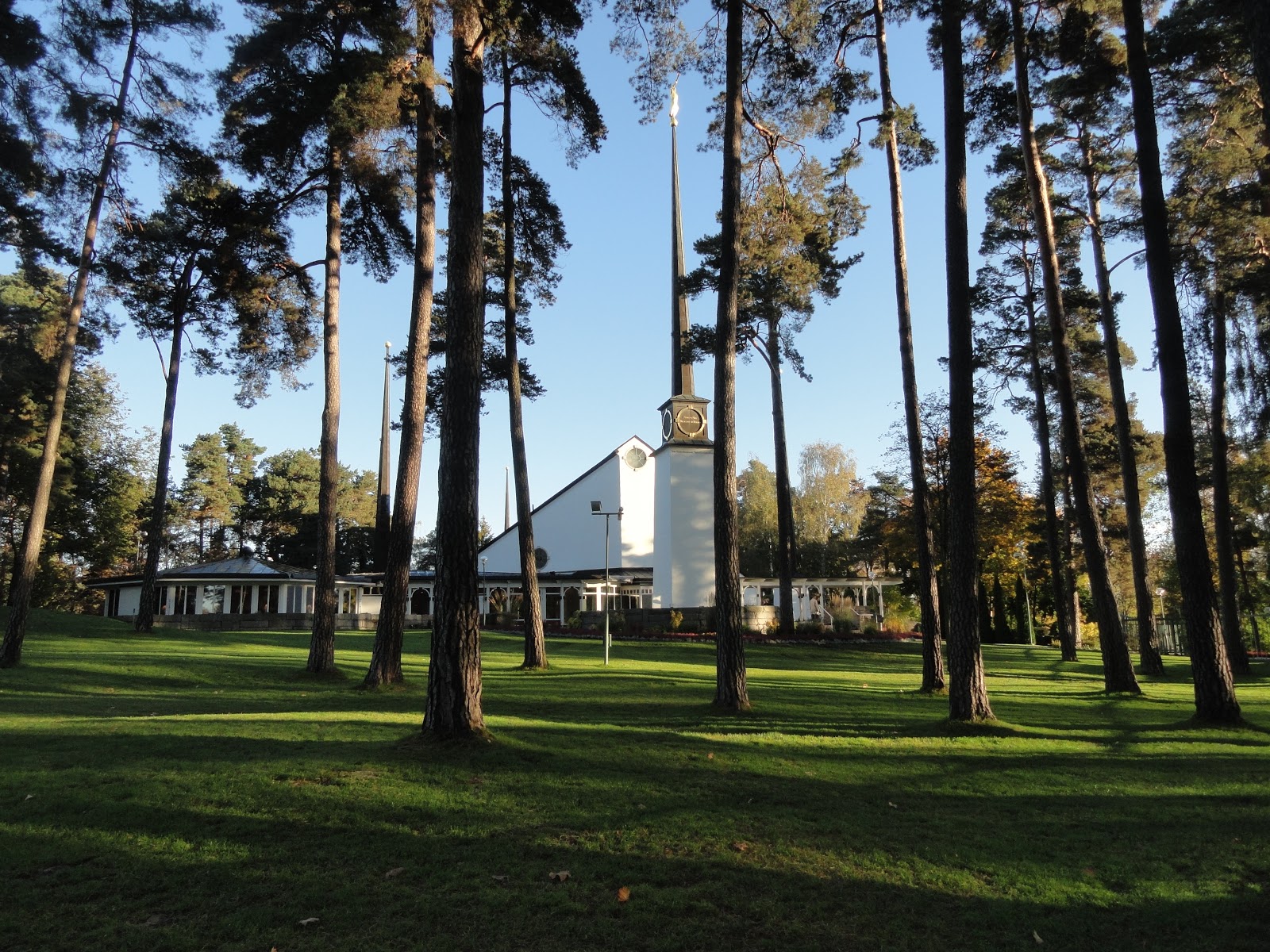 Kerry & Shanna in Norway: Stockholm, Sweden Temple