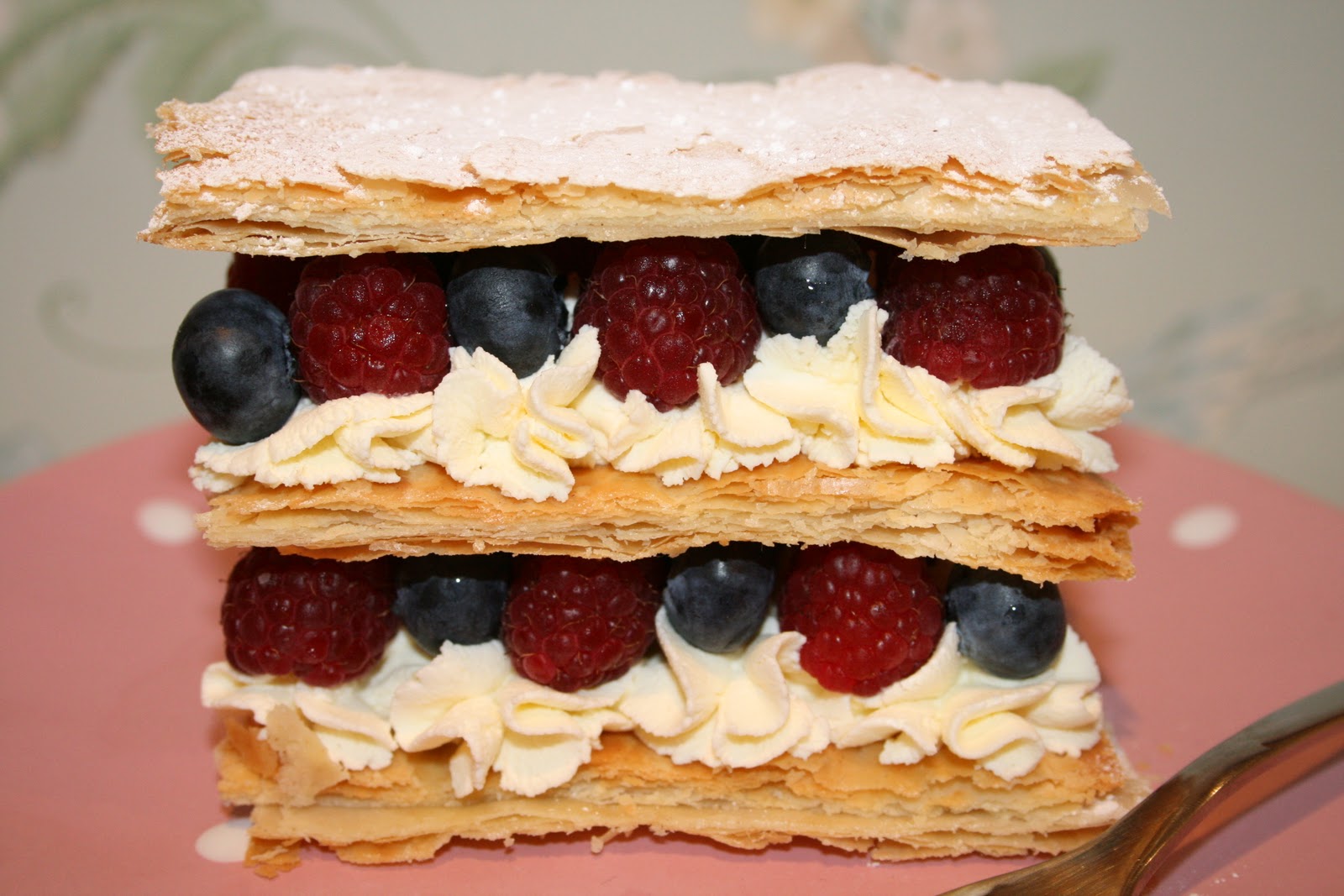 lauralovescakes...: Random Recipes Challenge: Summer Fruit Cream Slice