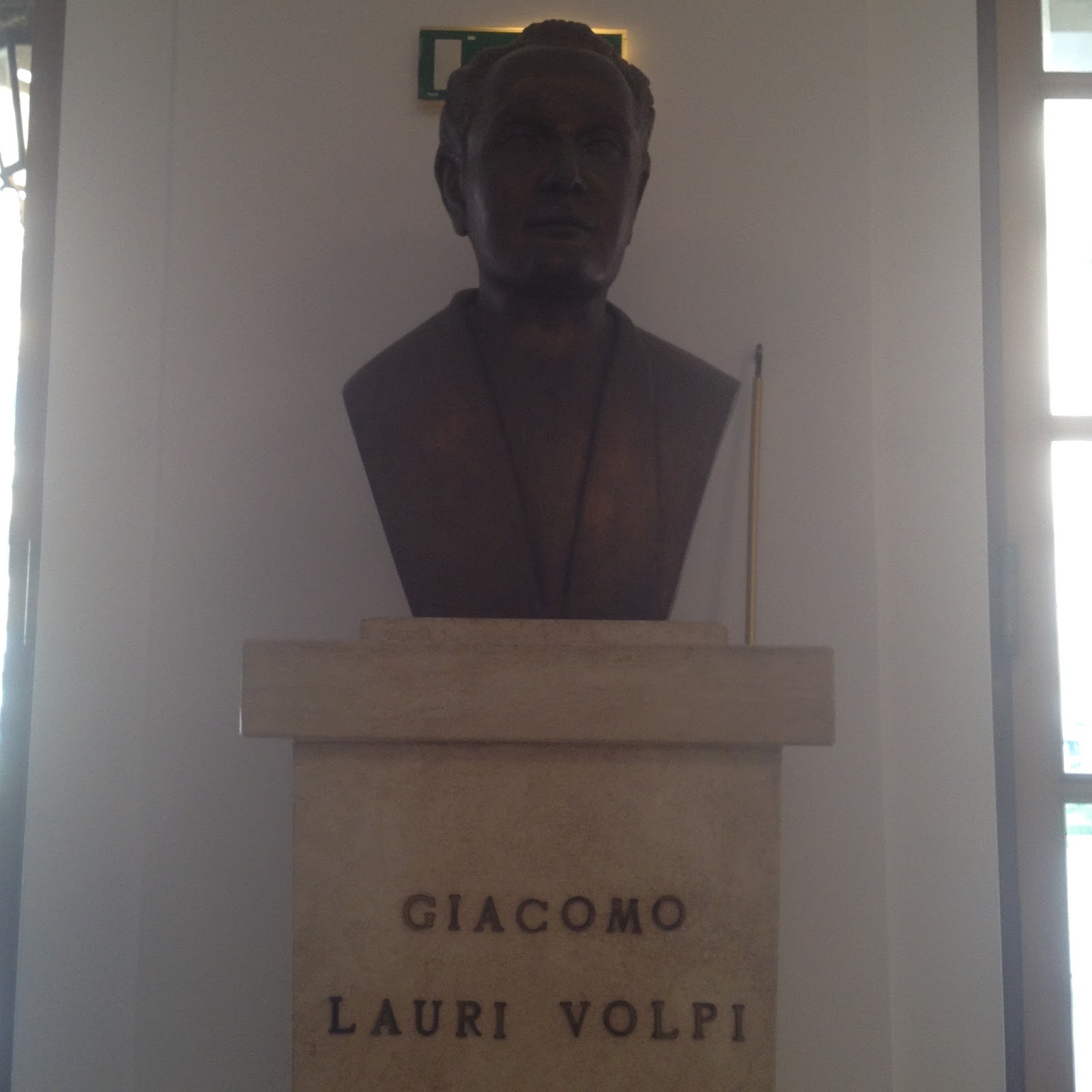 Rerum Romanarum: Busto di Giacomo Lauri Volpi