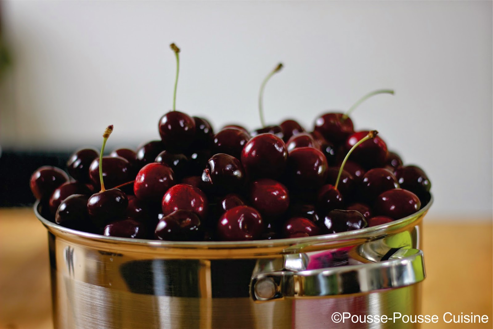 Pousse-Pousse Cuisine: Que faire avec des cerises ? #1 : Tarte fondante ...