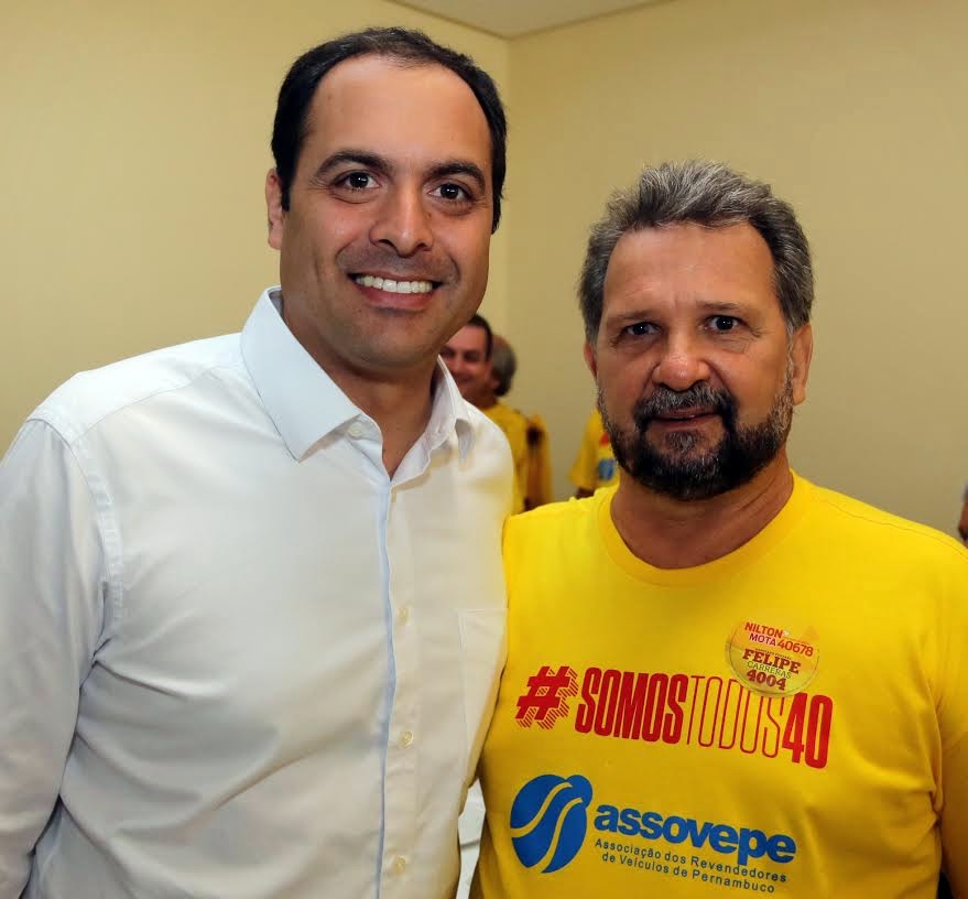 ASSOCIAÇÃO DOS REVENDEDORES DE VEÍCULOS FECHA COM PAULO CÂMARA – Blog ...