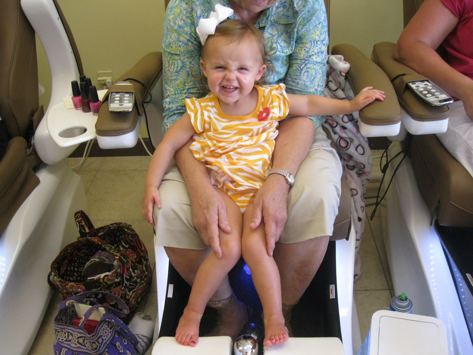 The Robertson's: First Pedicure