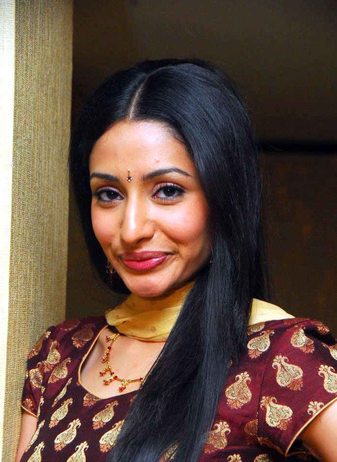 Anitha photos, Anitha gossip, Anitha biography, Anitha wallpapers ...