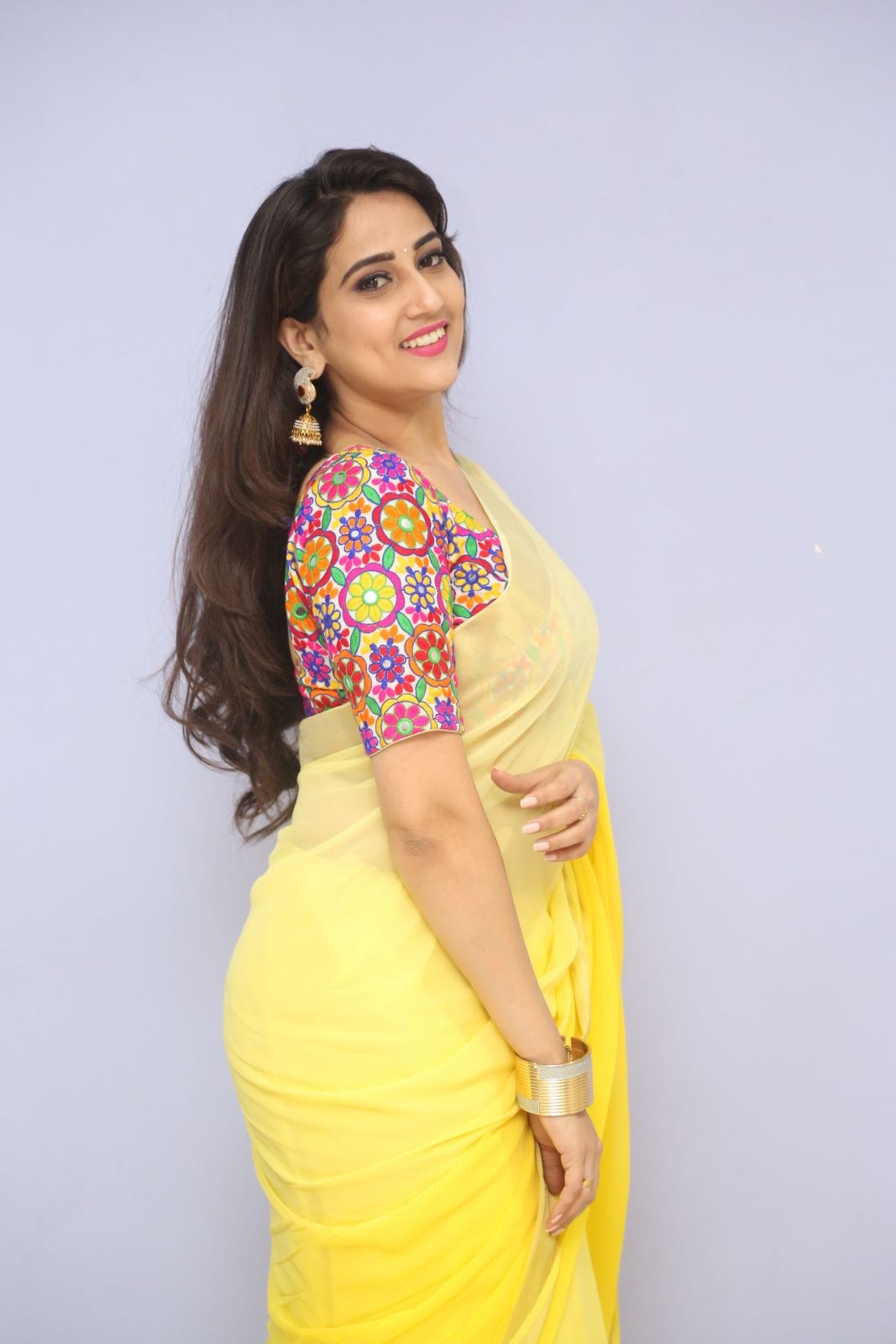 Anchor Manjusha latest dazzling photos gallery