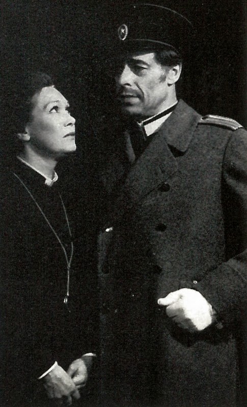 Særsamlinger: Teaterprogrammer fra Odense Teater - billeder fra 1970 - 1974